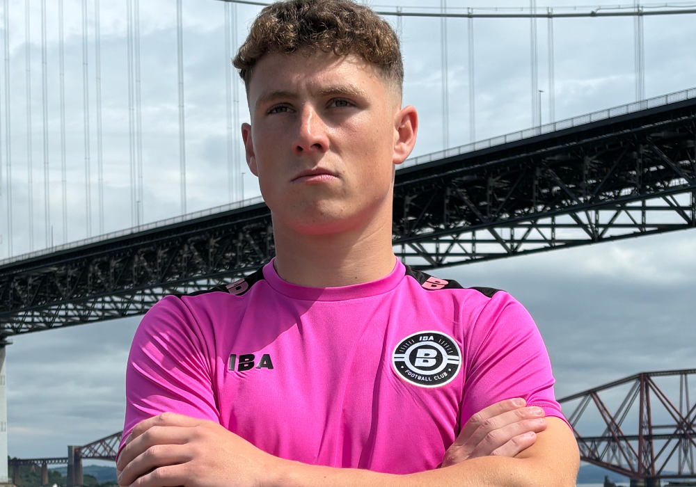 How to Choose the Perfect Sportswear for Every Activity – IBA Sports